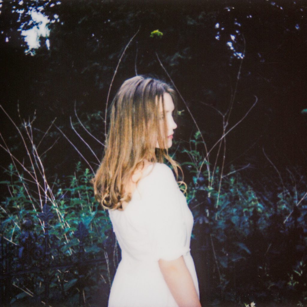 musik3000 Stella Sommer leitet mit "A Lover Alone" ihr zweites ...